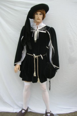 Hamlet costume hire